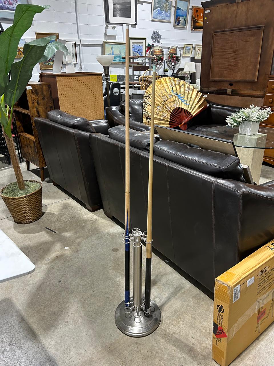 Billiard Stick Holder – Rebound Centre