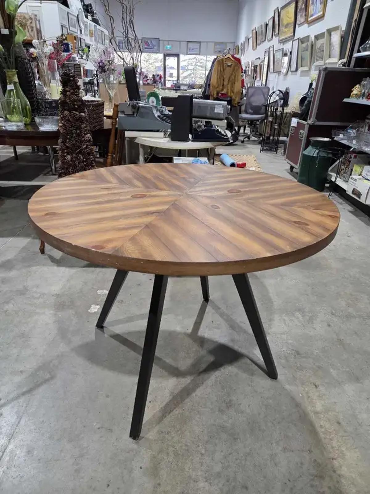 Round Modern Wooden Dining Table – Rebound Centre